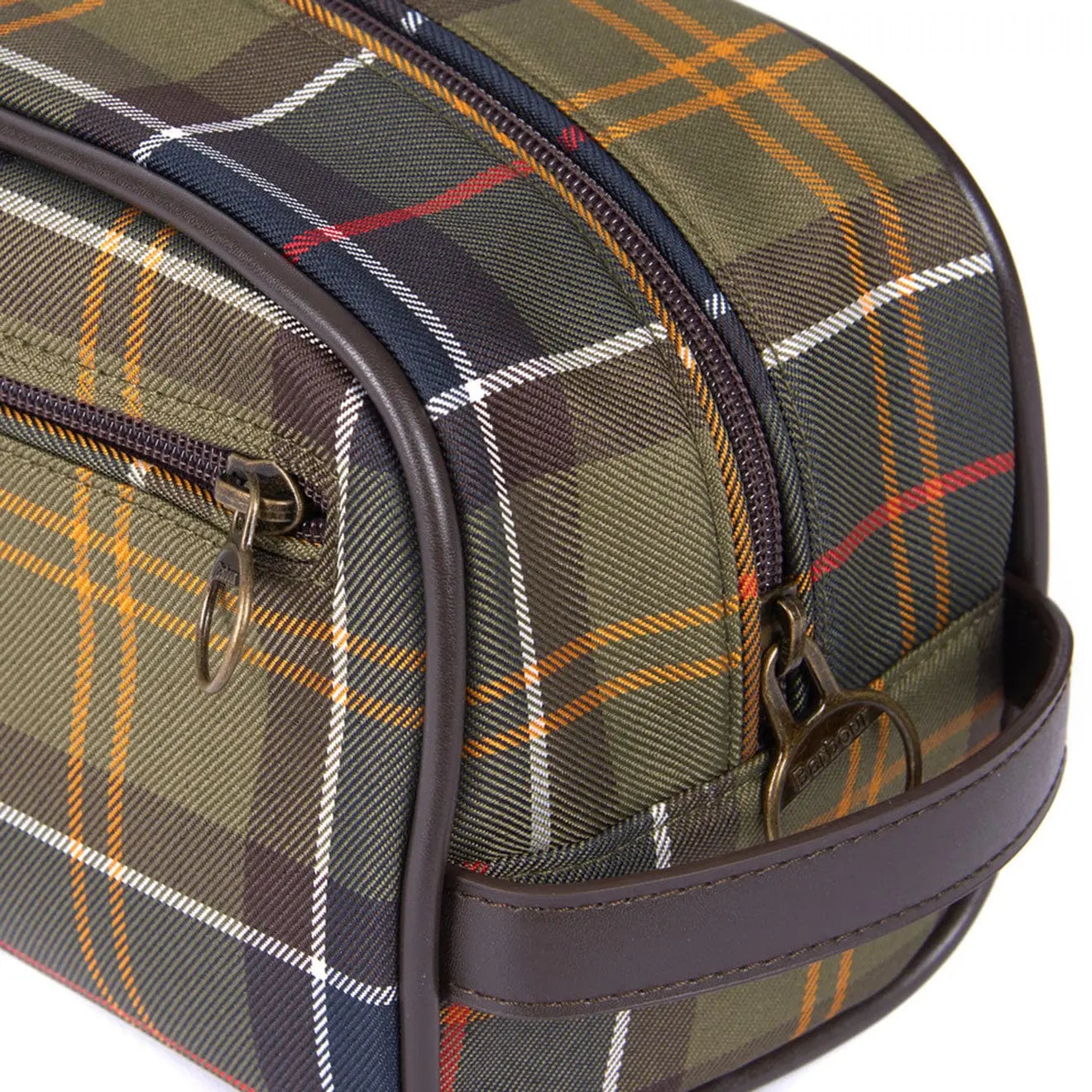 Barbour Washbag Classic Tartan | Parasol Store